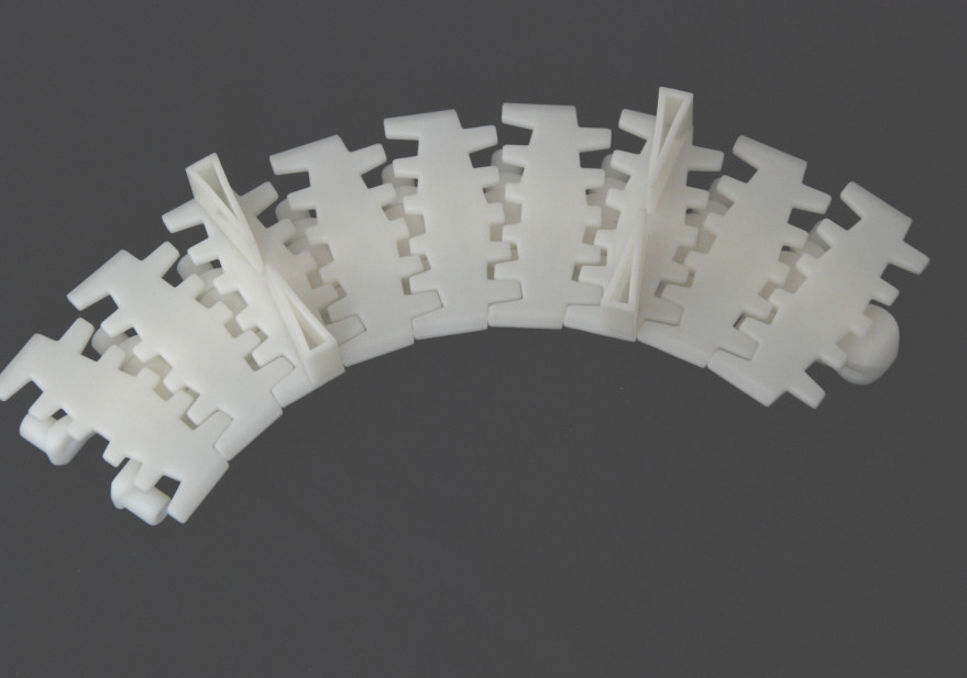 63B flexible created conveyor chains conveyor chain with flights white POM